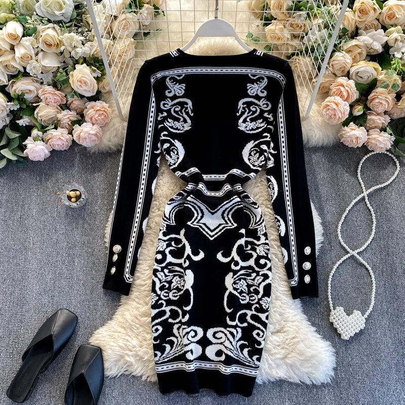 Black Long Sleeve Dress With Intricate Patterns on Luulla